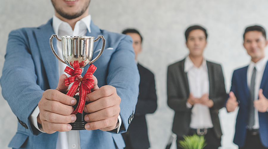 Reconocimiento a empleados: 10 formas de reconocer el trabajo de tu equipo